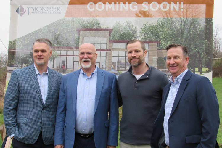 Pioneer Community Bank expands | Local News | register-herald.com