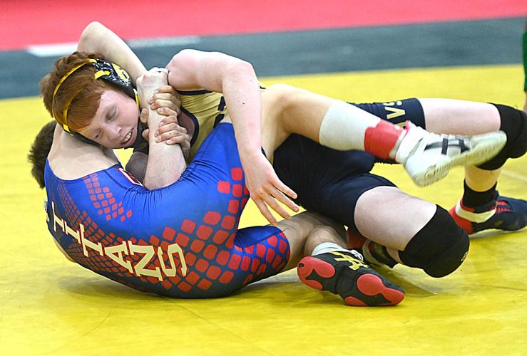 Prep wrestling: Cavaliers' Kesterson wins first state title | Sports ...