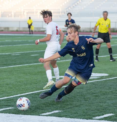 Shady Spring edges Oak Hill 2-1 | Sports | register-herald.com