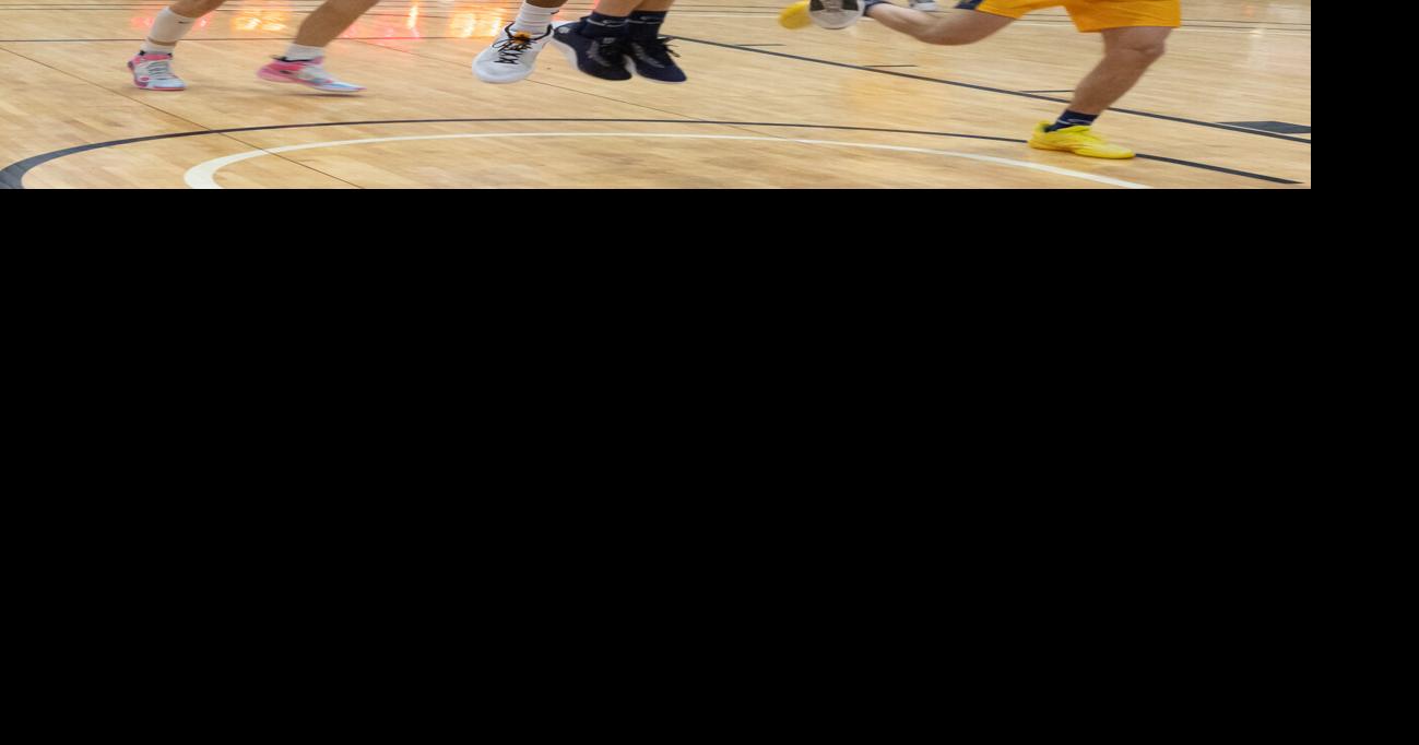 Tigers put on shooting clinic, defeat East Fairmont | Sports | register ...
