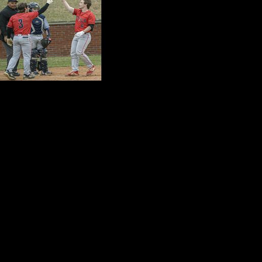 Hall, Red Devils continue fast start | Sports | register-herald.com
