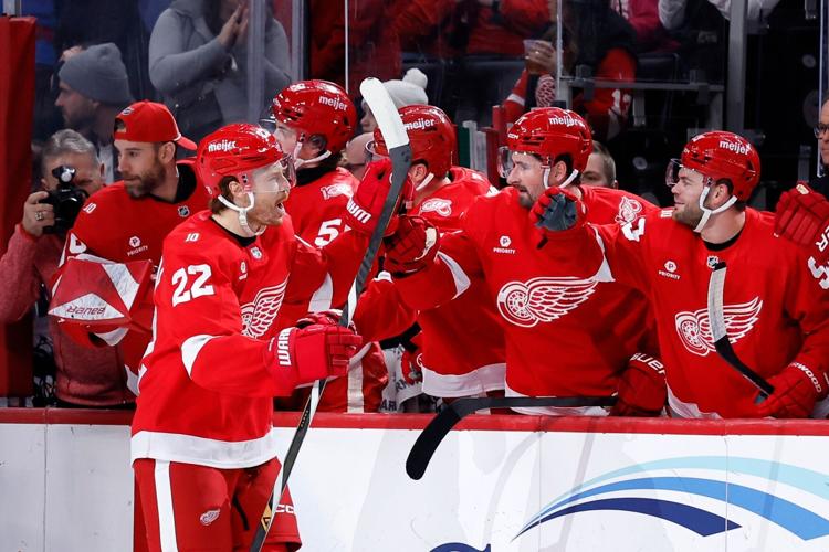 John Gibson makes 24 saves as surging Red Wings beat slumping Jets, 2-1 ...