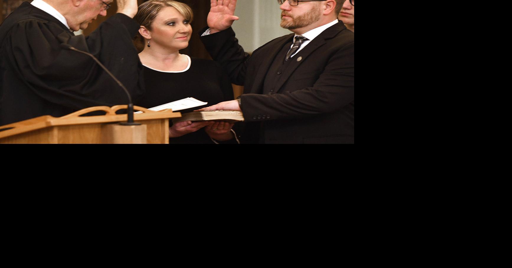 VIDEO: Judge Thomas H. Ewing swearing-in ceremony | News | register ...