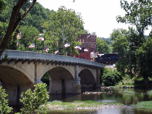 Alderson Memorial Bridge celebrates 100 years | News | register-herald.com