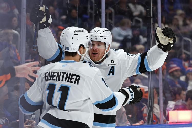 Dylan Guenther has 1st career hat trick to send Mammoth to 7-2 victory ...