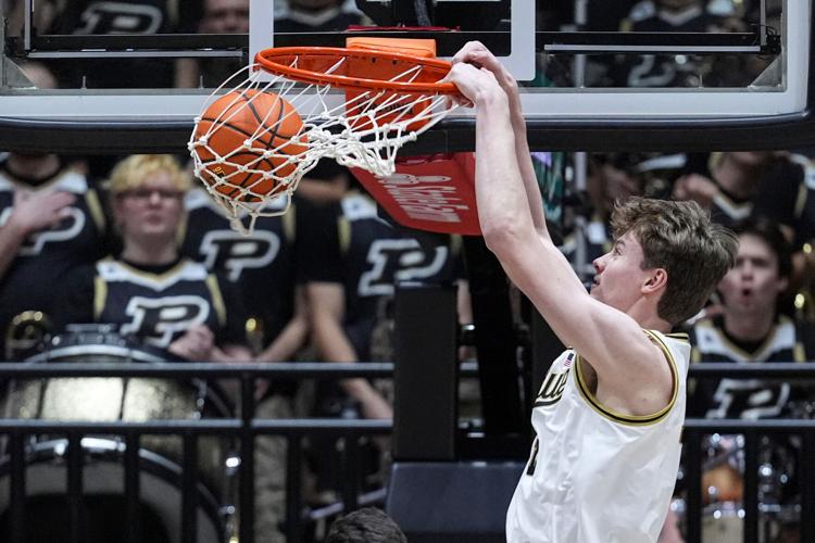 Braden Smith leads 2nd-half charge in No. 5 Purdue's 79-72 comeback ...