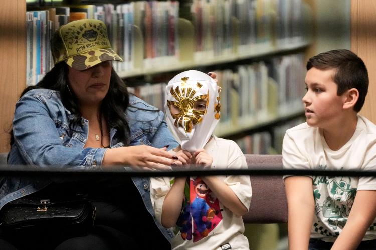 Wrestling matches provide an action-packed story time at US libraries ...