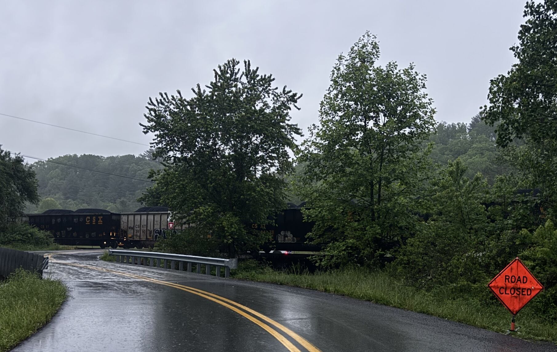 CSX train derails loaded coal cars after bridge collapse on Piney Creek ...