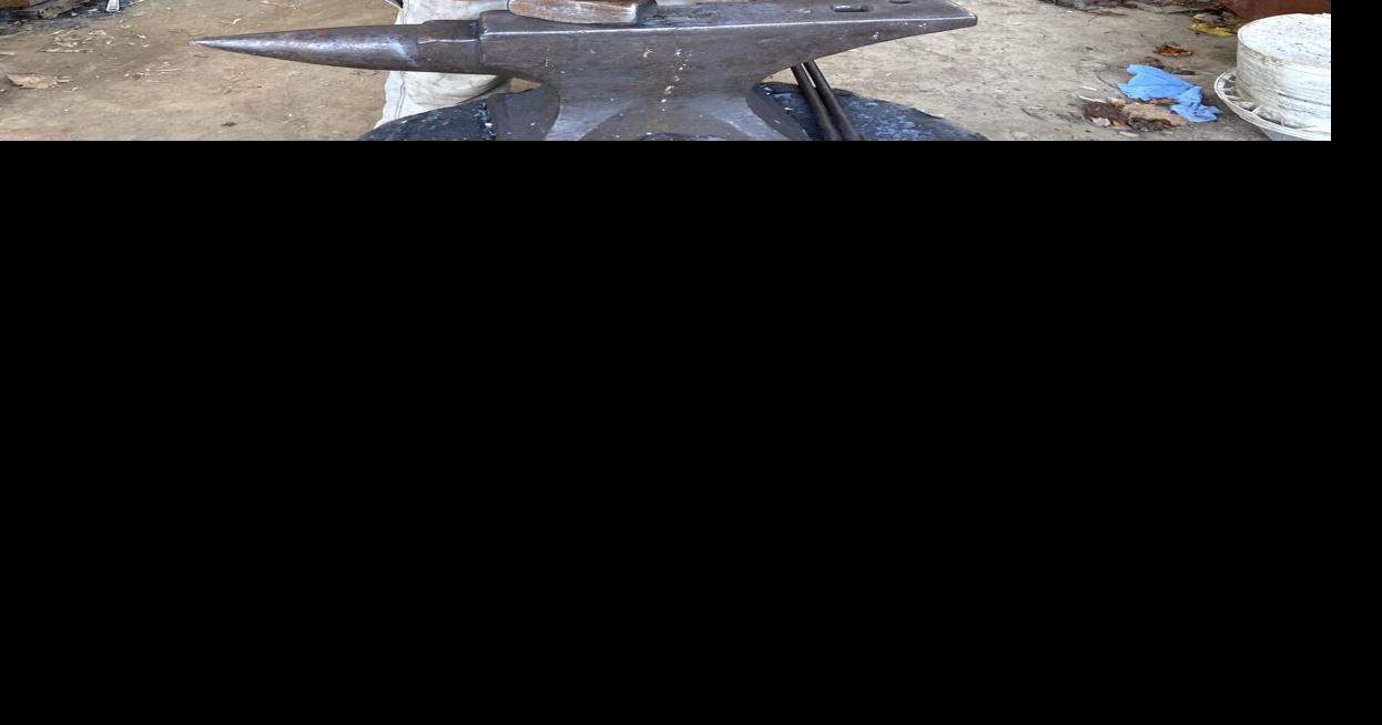 Dotson hones his craft as a bladesmith | Sports | register-herald.com