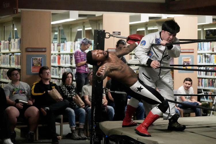 Wrestling matches provide an action-packed story time at US libraries ...