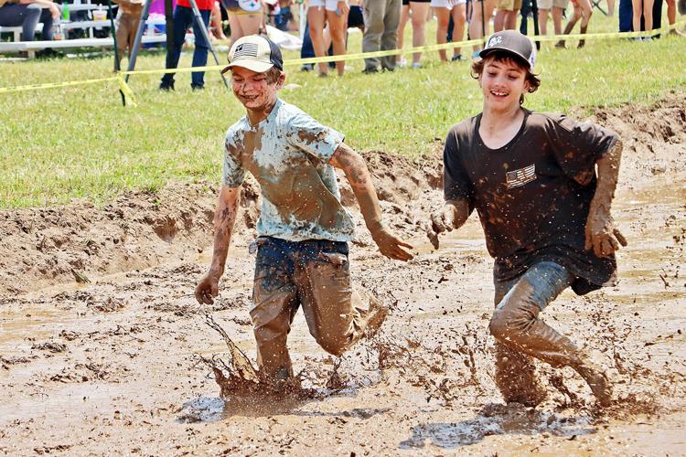 GALLERY: Alderson Mud Bog race | Gallery | register-herald.com