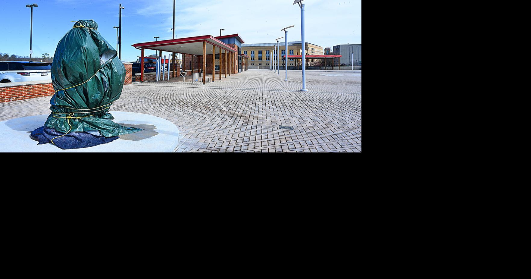 Unveiling of Bill Withers statue takes place March 28 | State & Region ...