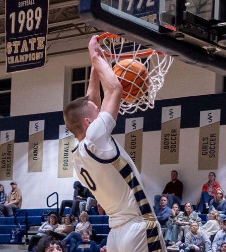 Familiar foes: Shady Spring hosts Fairmont in cross state rivalry ...