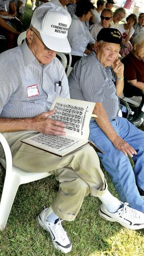 Stoco graduates reunite for 10th year | Local News | register-herald.com