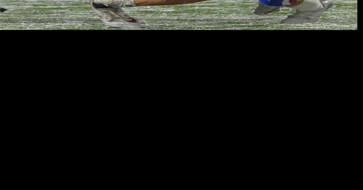 Prep football: Oak Hill's historic season ends at Herbert Hoover ...