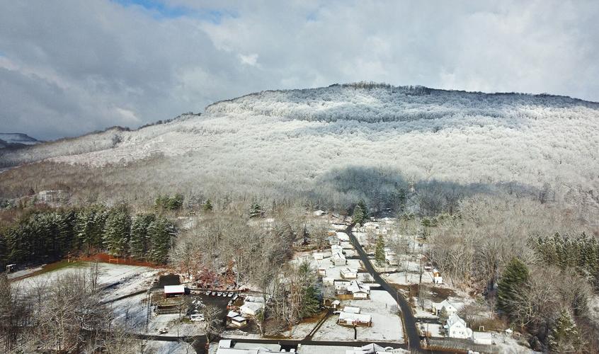 GALLERY: Snow around southern W.Va. | Gallery | register-herald.com