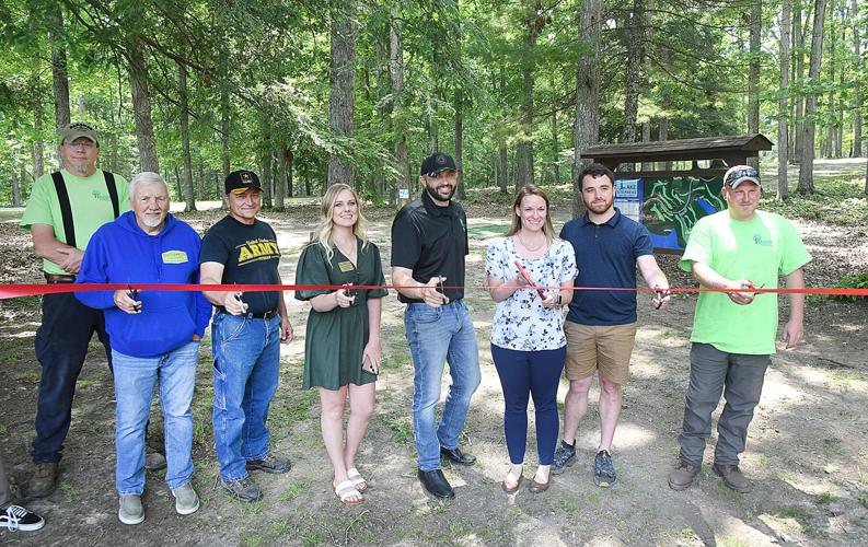 PHOTO" Lake Stephens opens a new 18 hole disc golf course | News ...