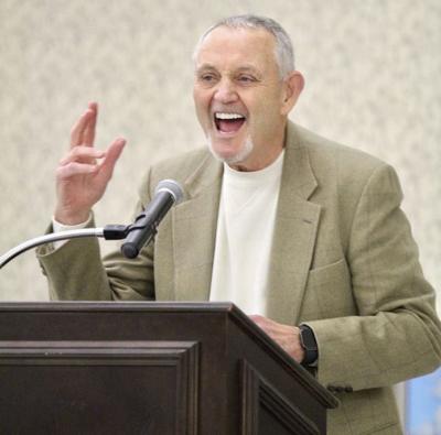 Pendry imparts knowledge to young players | Sports | register-herald.com