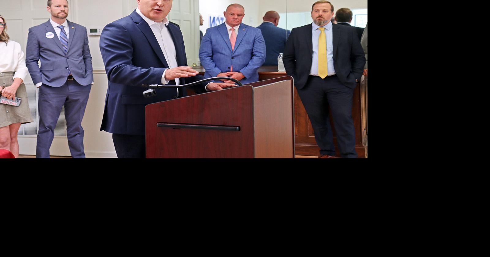 Brian Helton announces campaign | | register-herald.com