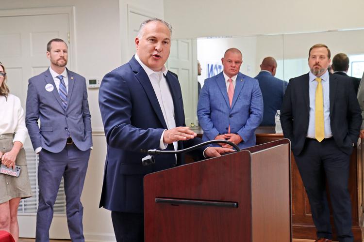 Brian Helton announces campaign | | register-herald.com