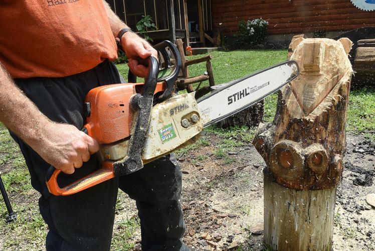 Disabled coal miner finds solace in chainsaw art (With GALLERY & VIDEO ...