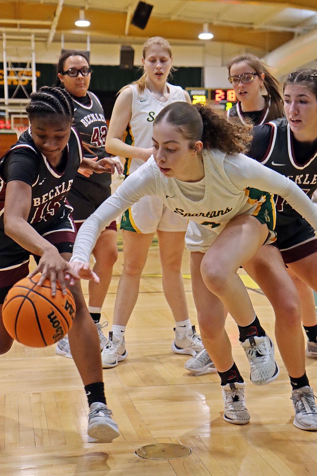 Spartans jump early, oust Flying Eagles (With Gallery) | Sports | register-herald.com