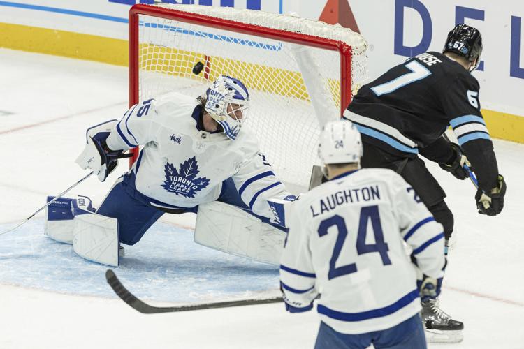 Guenther scores 2 goals as Mammoth beat Maple Leafs 6-1 | National ...