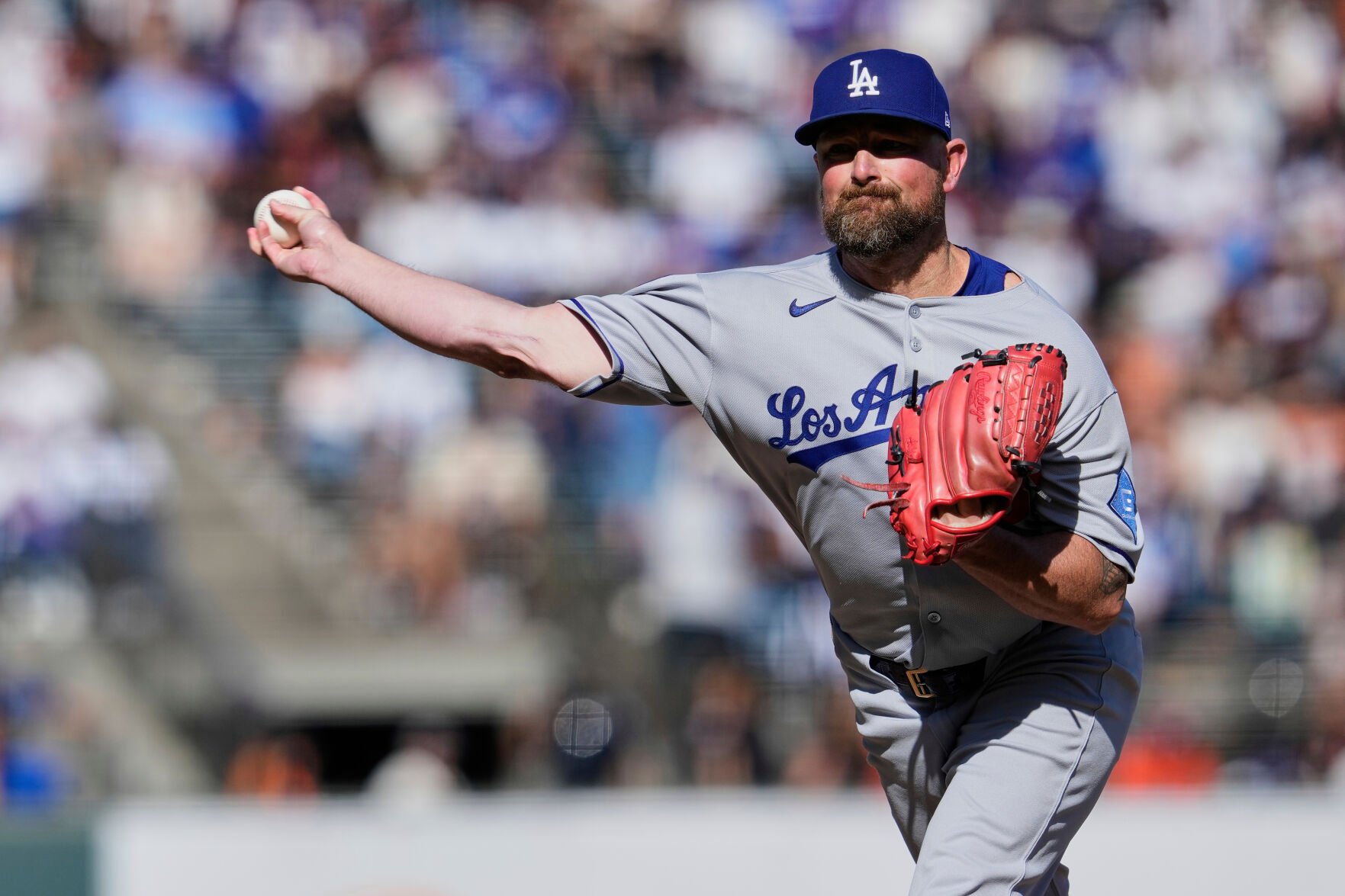 Reliever Kirby Yates finalizes $5 million, 1-year deal with Los Angeles ...