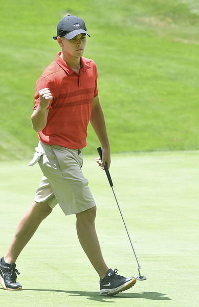 Obency takes three-stroke lead into final round | Sports | register ...