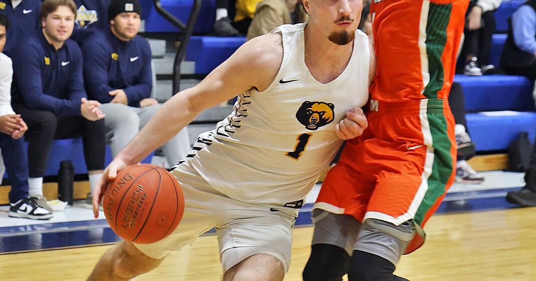 Men's college basketball: Braden Chapman transfers to UC, twin Cole ...