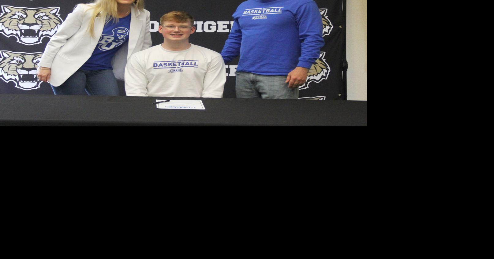 Lebanon's Young signs with Bethel | Sports | reporter.net