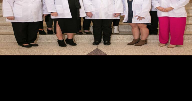 FNP students honored with white coat ceremony | Local News | reporter.net