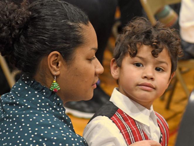 Thorntown Christmas program packs gym | Local News | reporter.net