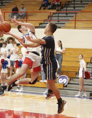 Fountain Central comes out fast, tops WeBo | Sports | reporter.net