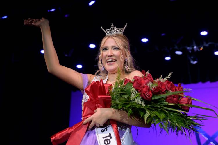 Fort Wayne’s Cydney Bridges named Miss Indiana 2023 | Local News ...