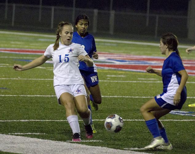 Lady Stars cruise into sectional final | Sports | reporter.net