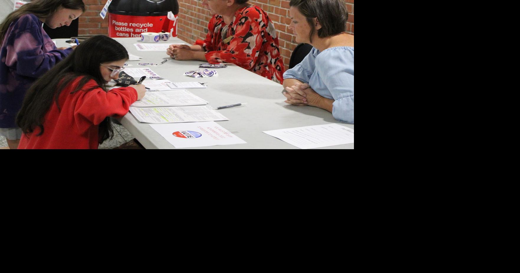 ZCHS students register to vote | Local News | reporter.net