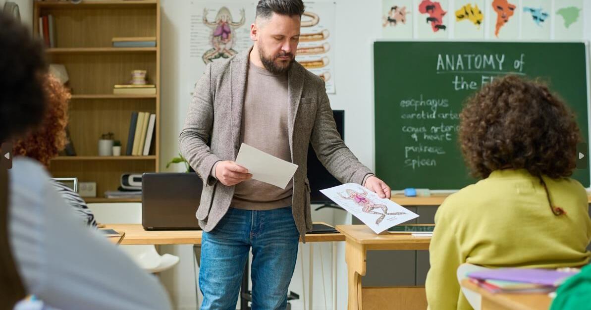 Indiana looks to bridge educational attainment gap, targets 60% by 2025 ...