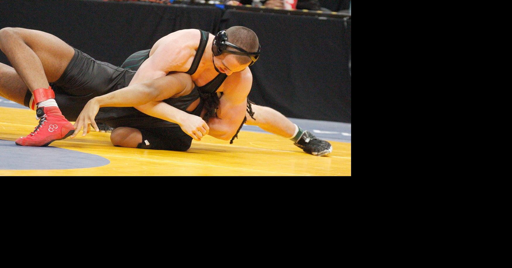 Penola places third at 182 pounds | Sports | reporter.net