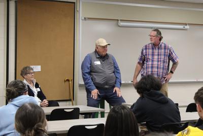 ZCHS business students enjoy guest speakers | Local News | reporter.net