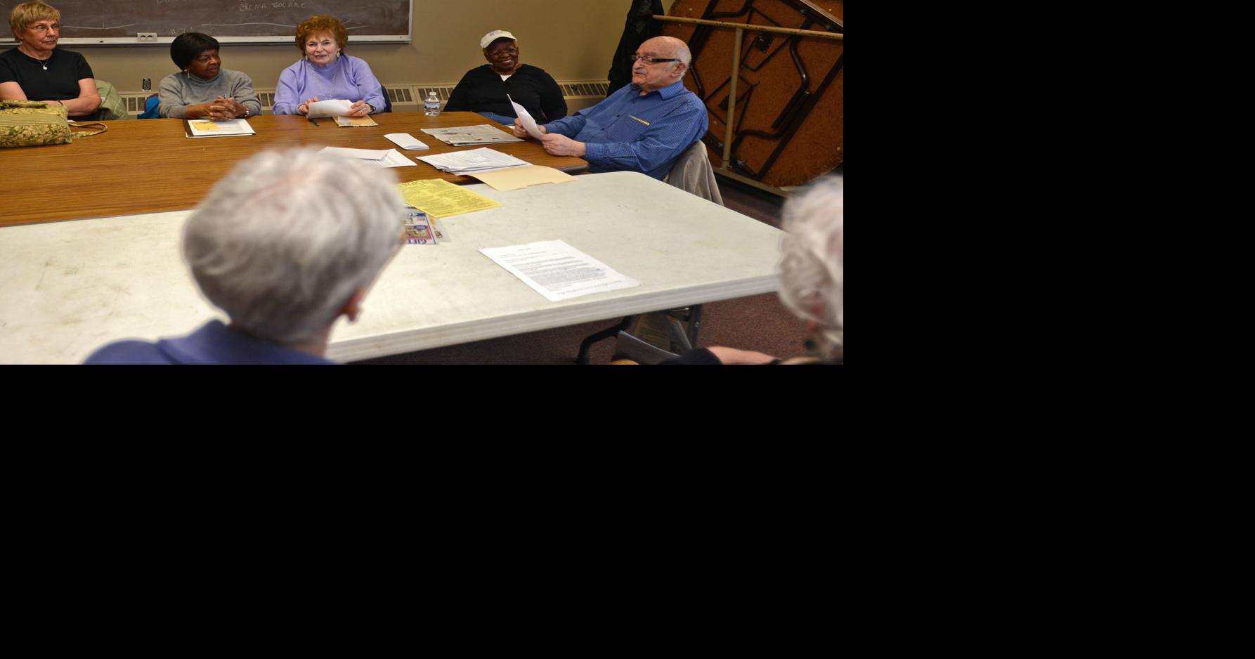 Veteran newsman teaches how to tell life stories in ‘write your own ...
