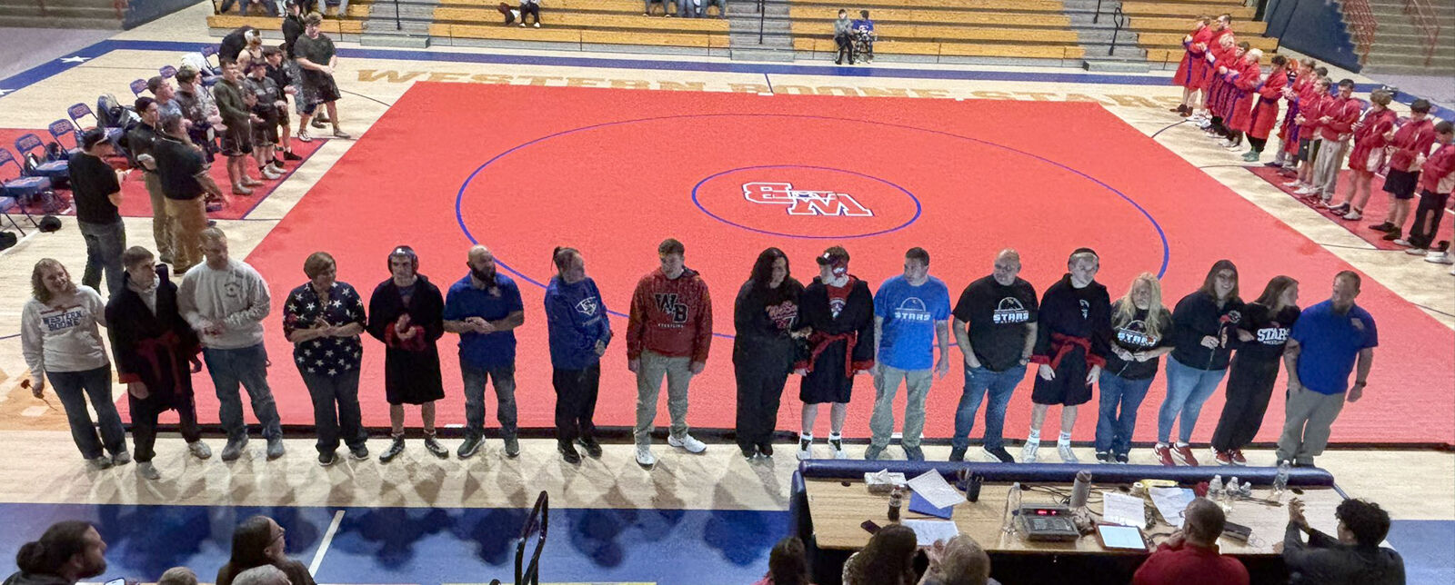 Stars celebrate senior night with win | Sports | reporter.net