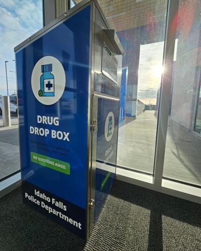 IFPD installs drug drop-off box | Local News | rexburgstandardjournal.com