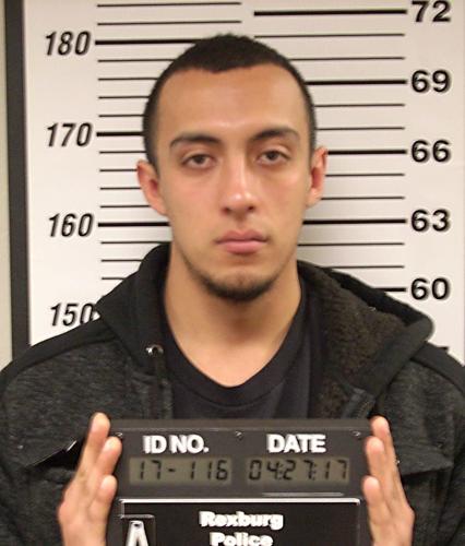 Trio arrested for stealing $800 worth of items from Walmart | Local ...