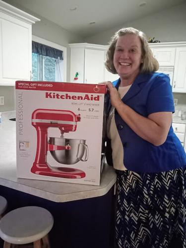 Donnette Tew frosting her way to heaven one cookie at a time | | rexburgstandardjournal.com