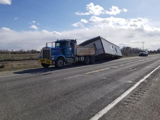 Wind causes trailer to go off Hwy. 20 while being hauled by truck ...