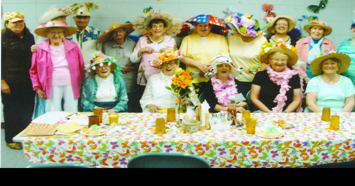 Senior center holds bonnet contest | Page 2 | rexburgstandardjournal.com