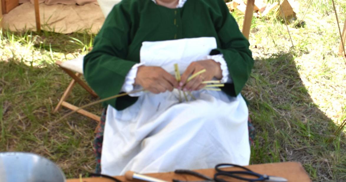 Fort Henry Buckskinners celebrate 30th Rendezvous in Green Timber ...
