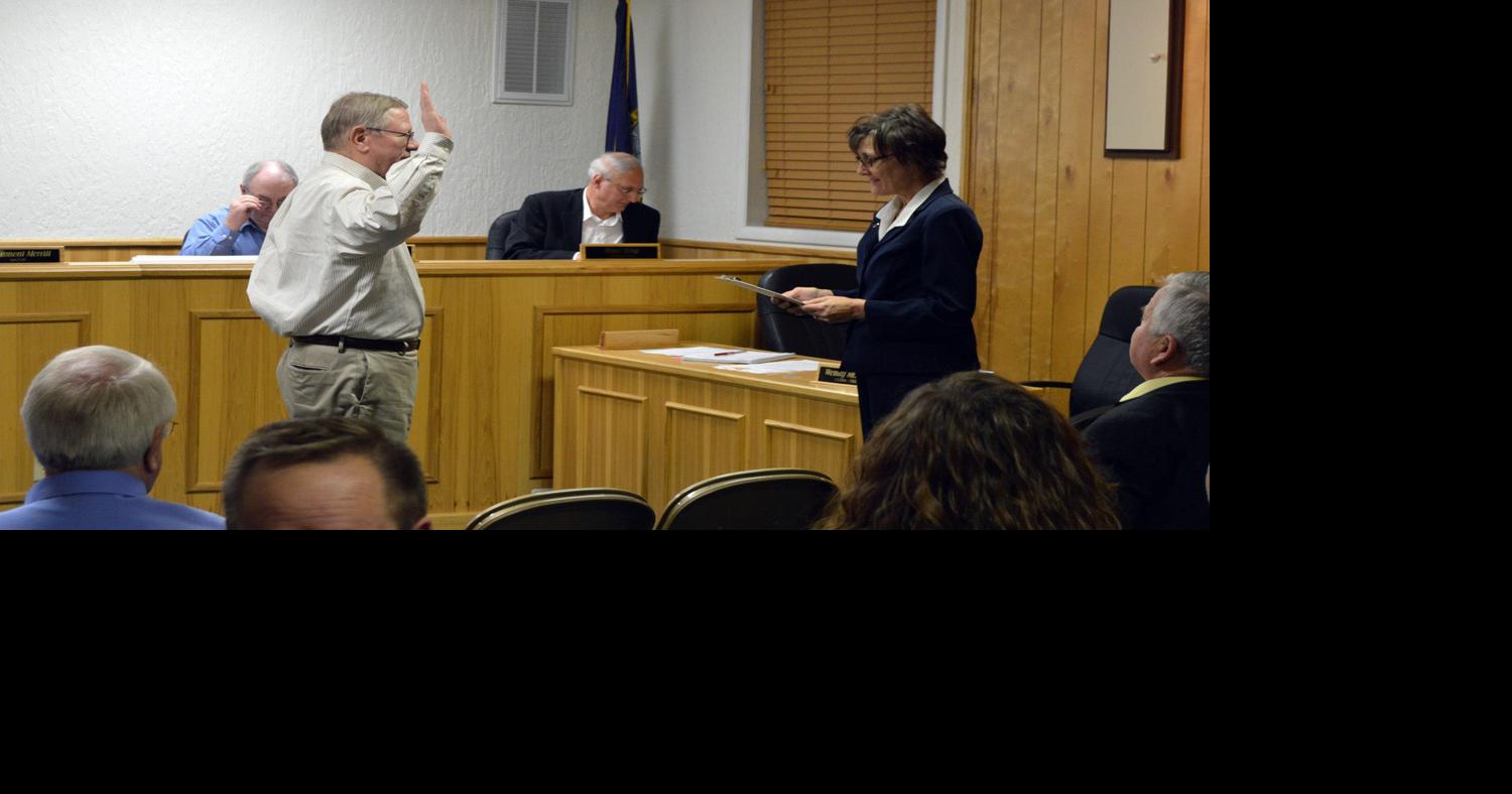 New mayor, city officials sworn in | Local News ...