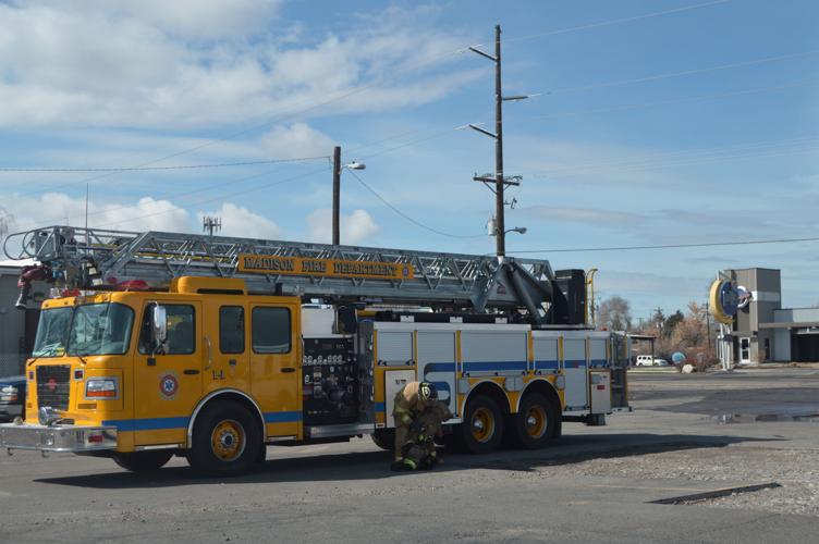 Fire Department trains on building in town | Idaho ...